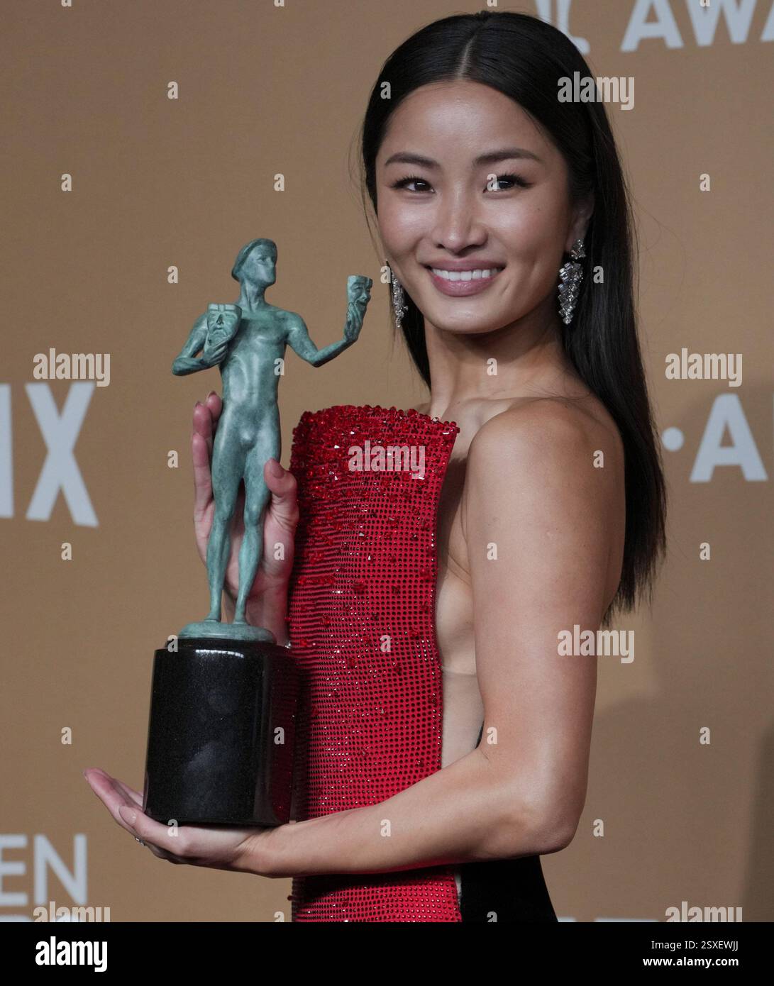 Anna Sawai winner of Outstanding Performance by an Ensemble in a Drama Series for "Sh?gun," pose ...