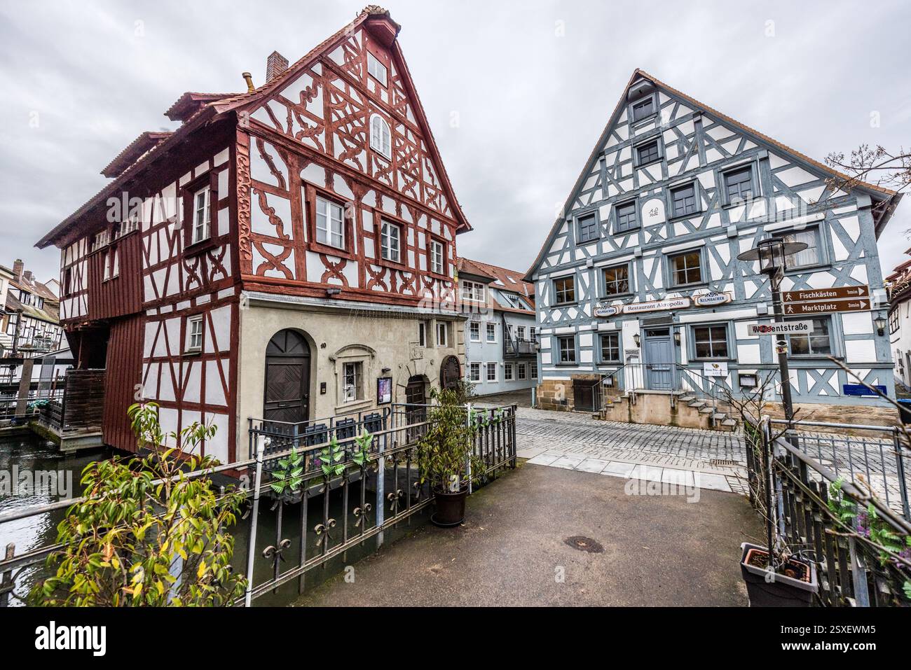 Das Schiefe Haus (The leaning house) in Forchheim, Germany shows a ...