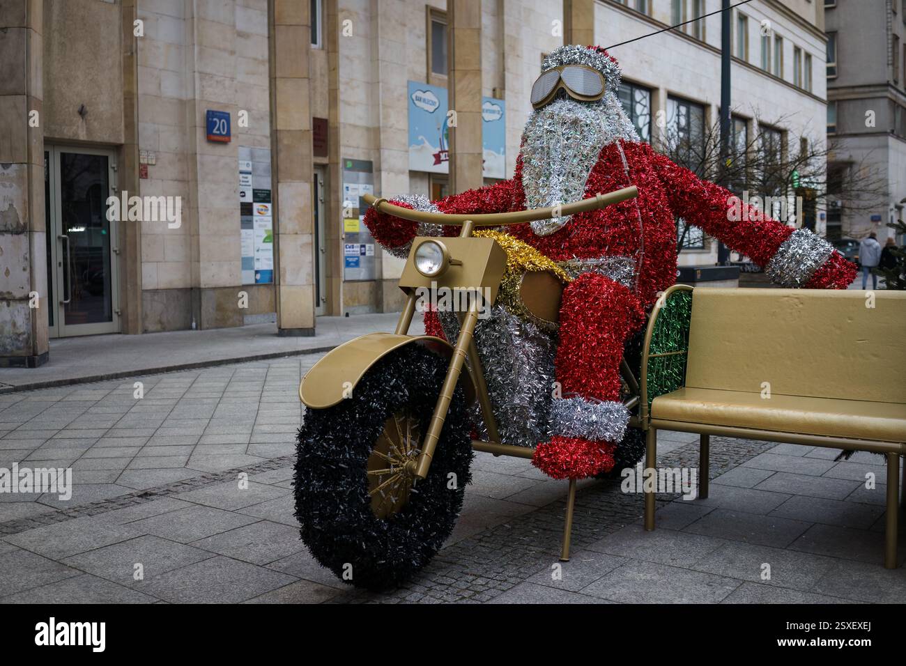 Warsaw christmas winter wonderland hi-res stock photography and images ...