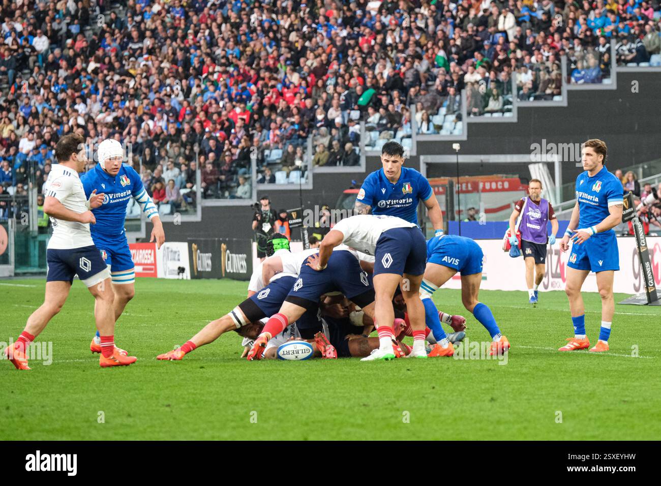 Rome, Italy. 23rd Feb, 2025. Tommaso Menoncello of Italy (C) during the ...