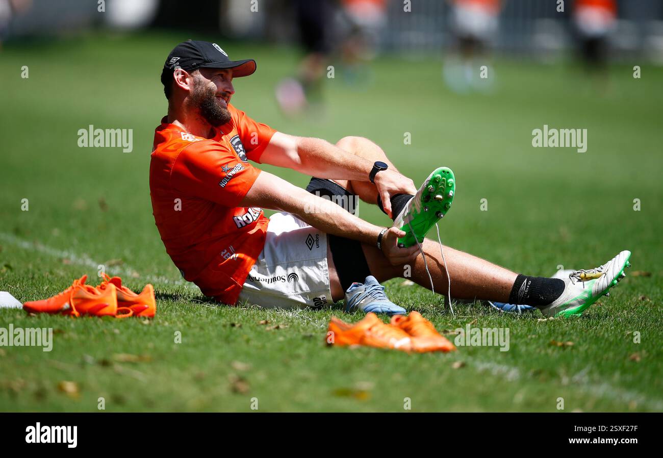 Durban, South Africa. 24th Feb, 2025. Nick Hatton of the Hollywoodbets ...