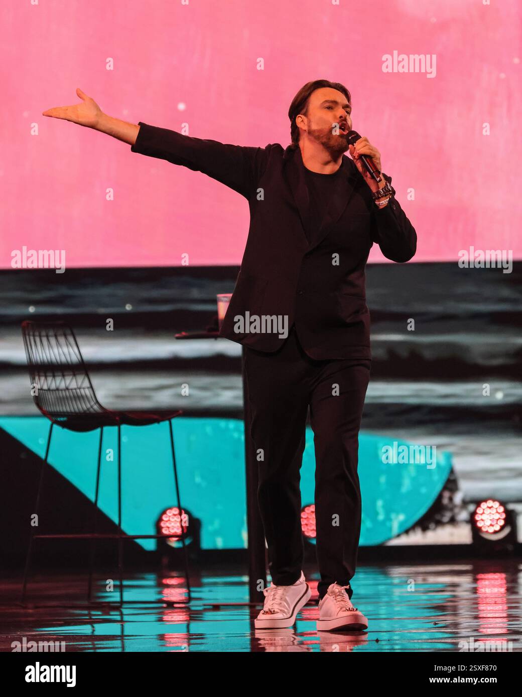 Comedian George Harris performs in concert during the 64th Viña del Mar ...