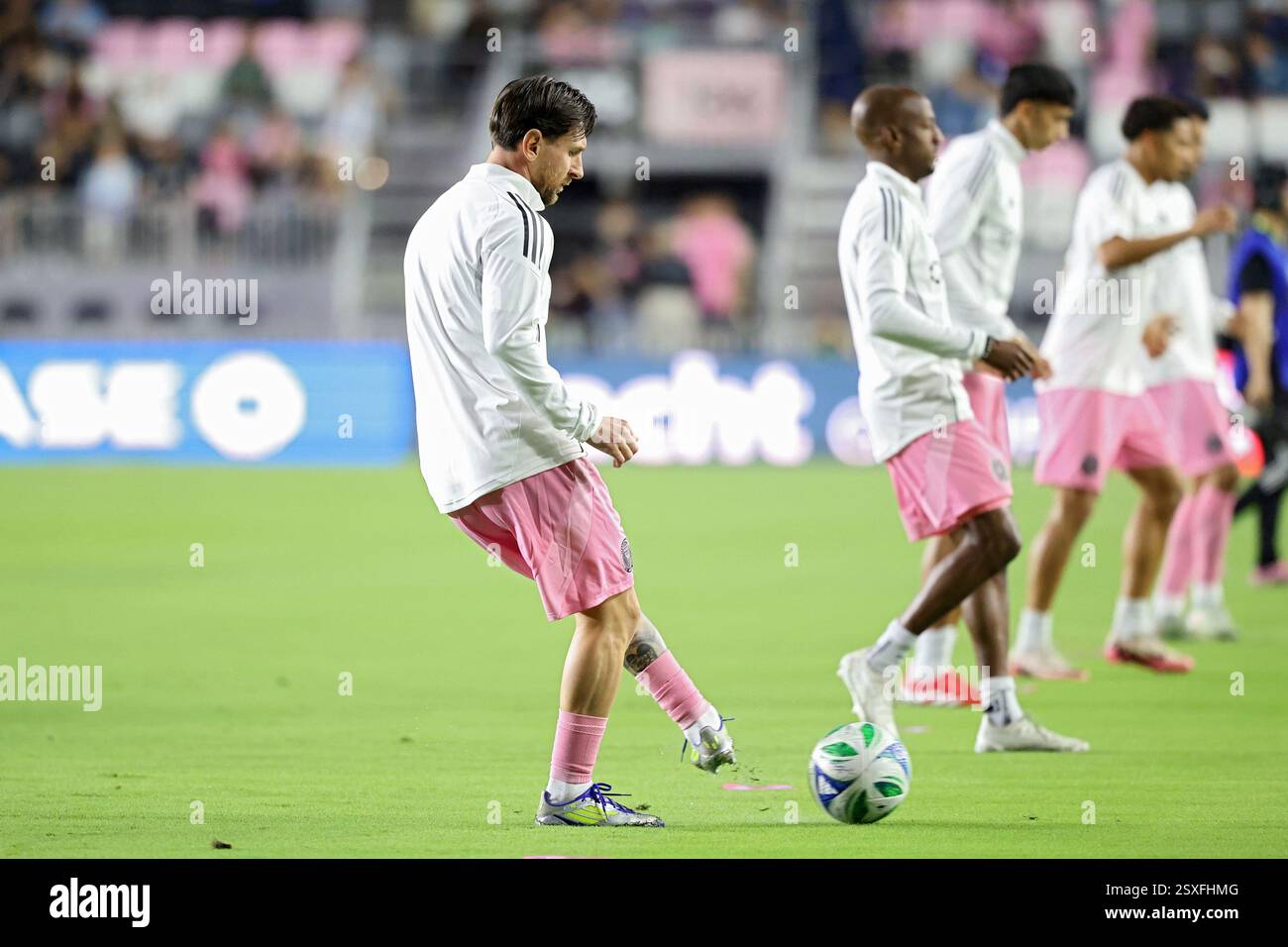 FORT LAUDERDALE, FLORIDA - FEBRUARY 22: Lionel Messi #10 of Inter Miami ...
