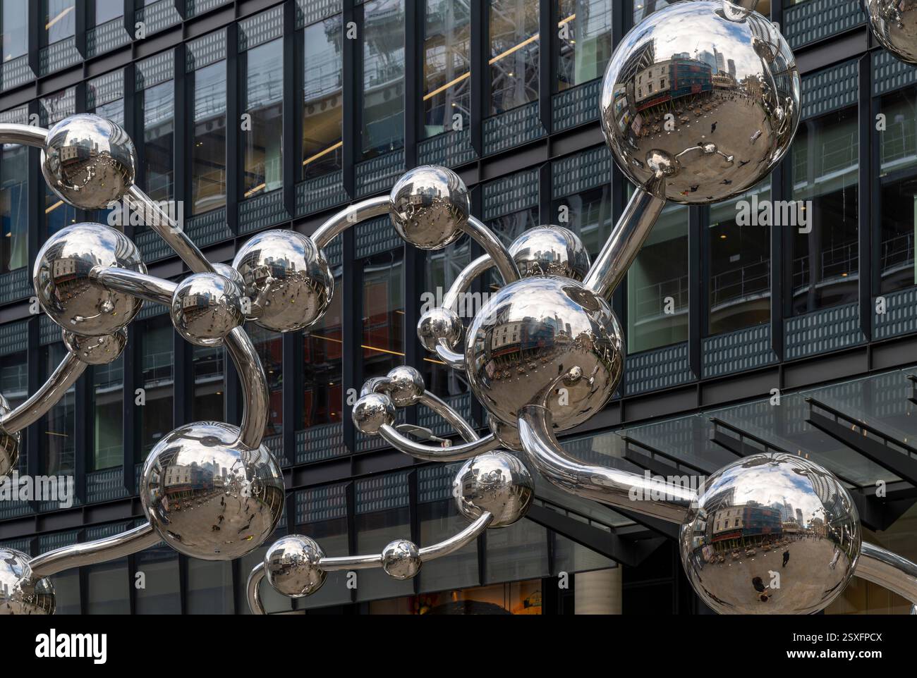 Yayoi Kusama's amazing sculpture called Infinite Accumulation in the ...