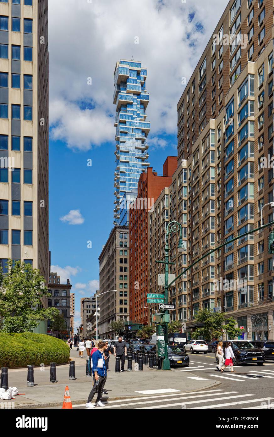 Worth Street, looking west from Lafayette Street/Federal Plaza. Jacob ...