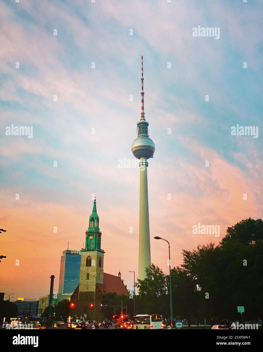 Berlin city skyline sunset hi-res stock photography and images - Alamy