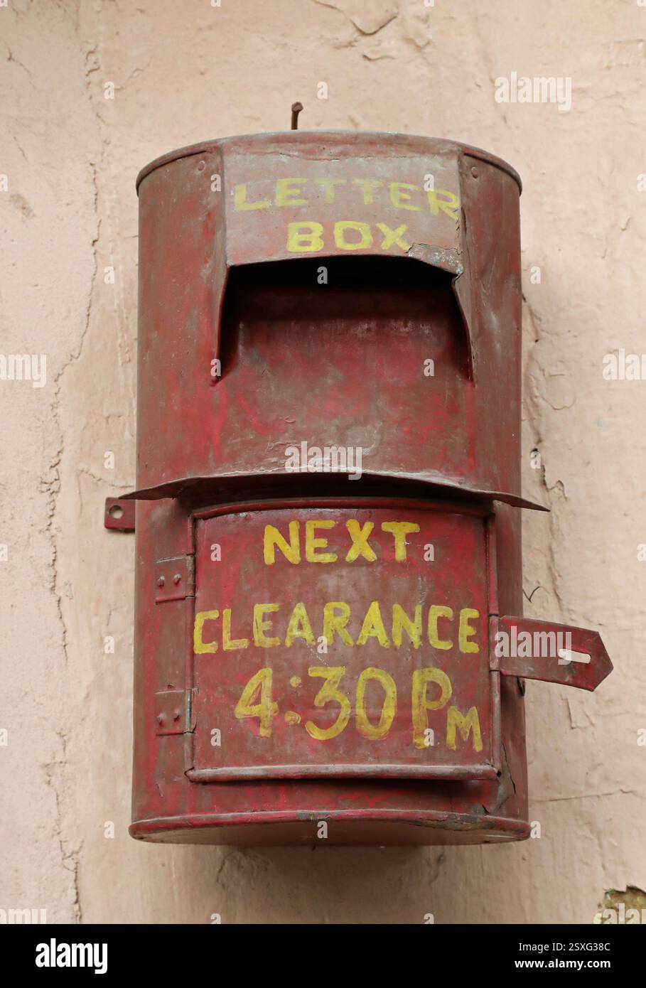 Bhutan post hi-res stock photography and images - Alamy