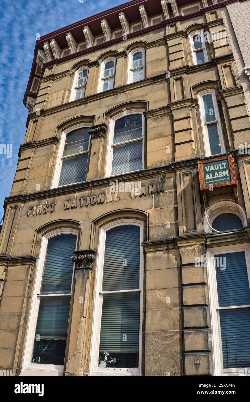 he First National Bank building in Downtown Newark Ohio USA 2025 Stock ...