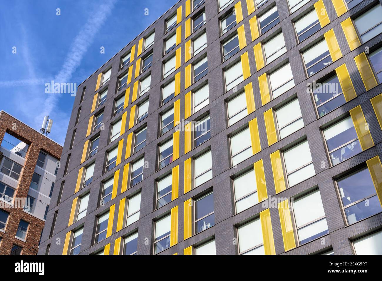 Smart new tower block called Chapter Lewisham. New flats for student ...