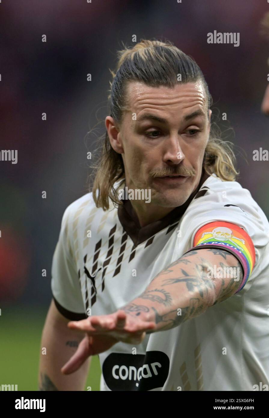 Jackson Irvine fotografiert beim Fußball Bundesliga Spiel Mainz 05 ...