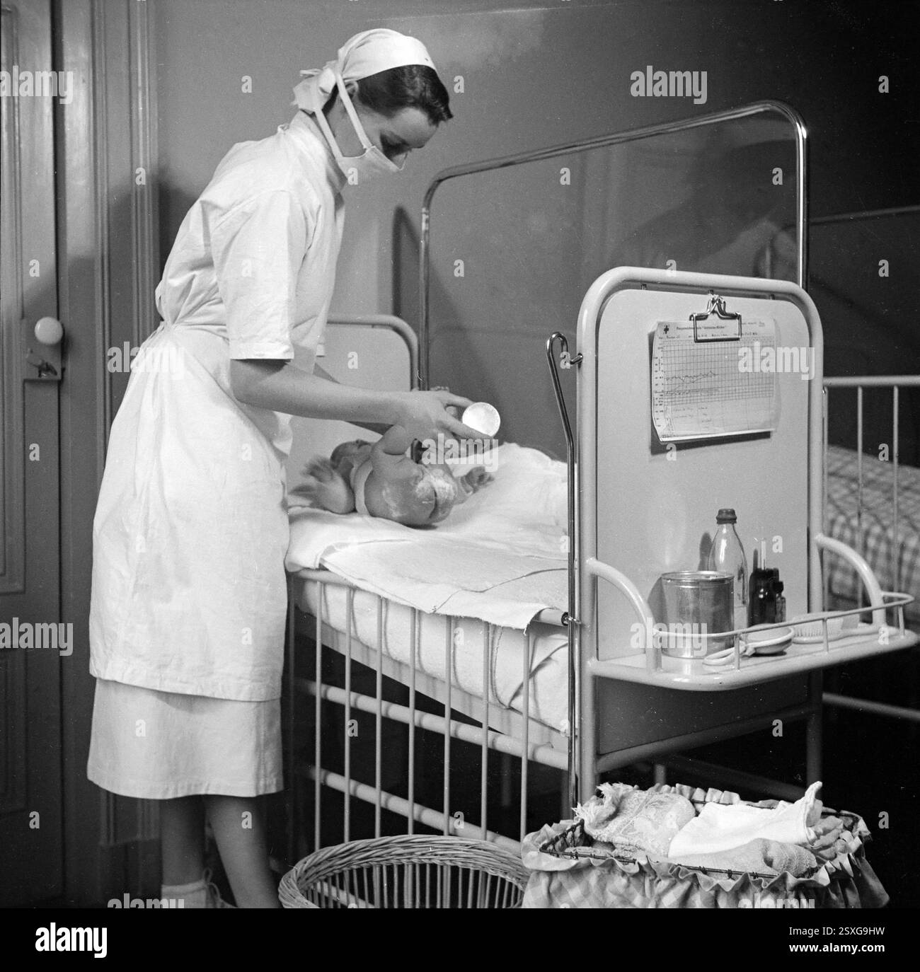 Nineteen sixties 1960s Black and White Stock Photos & Images - Alamy