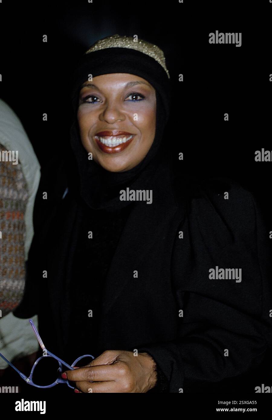 Roberta Flack at the Carlyle Hotel in New York City. October 1981 Credit: Walter McBride ...