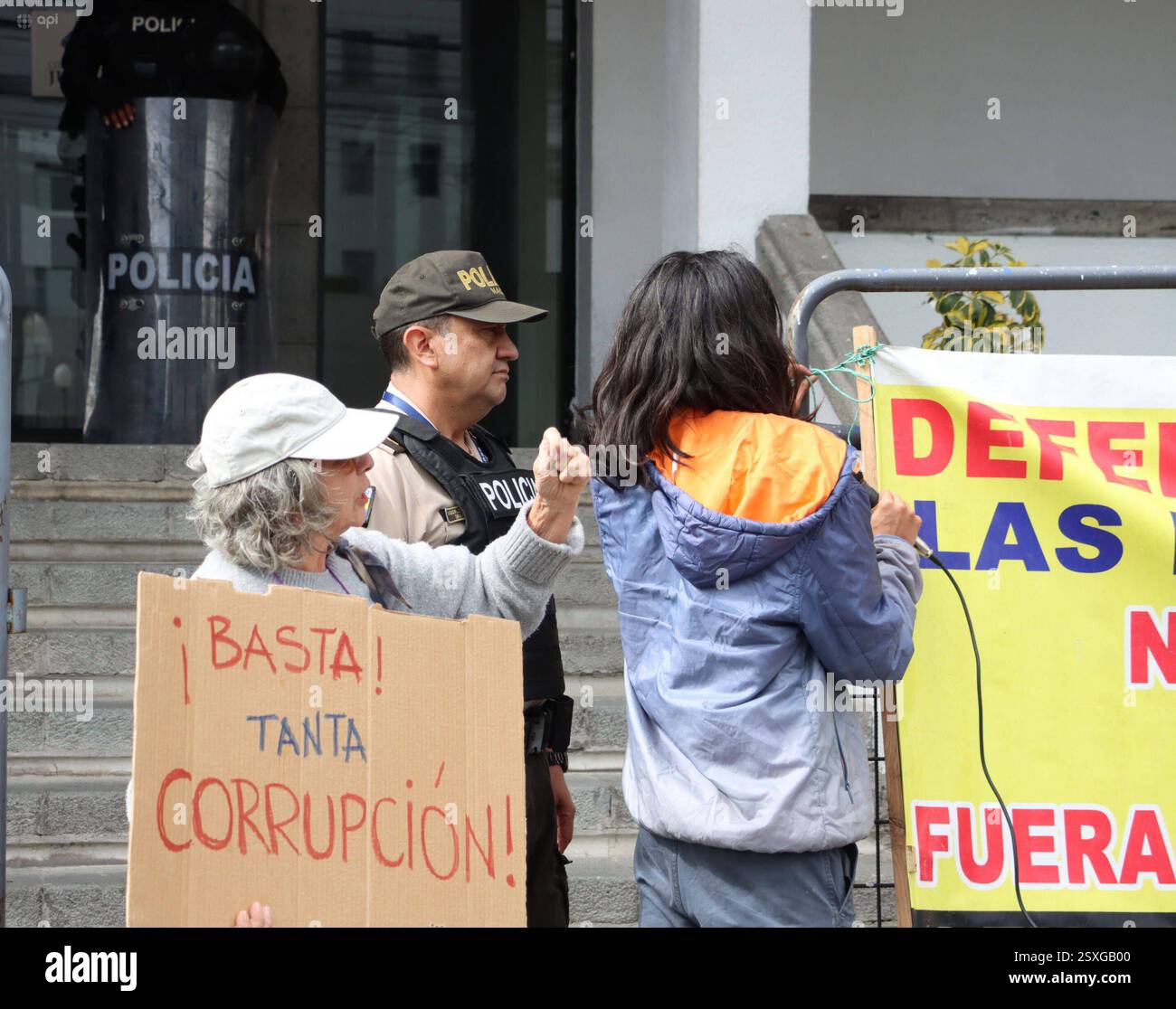 PLANTON 6 MINING SENTENCED Quito, Monday, February 24, 2025 Sit-in at ...