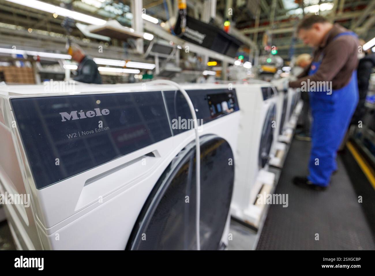 PRODUCTION - 19 February 2025, North Rhine-Westphalia, Gütersloh: View ...