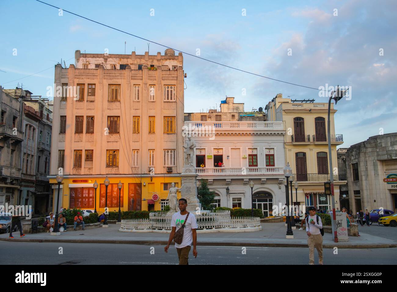 Monumento francisco albear hi-res stock photography and images - Alamy
