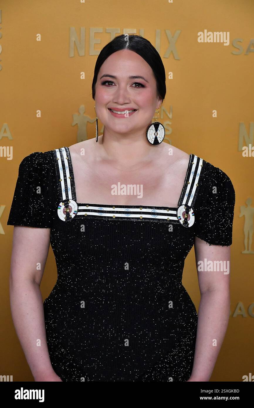 Lily Gladstone attends the 31st Annual Screen Actors Guild Awards at ...