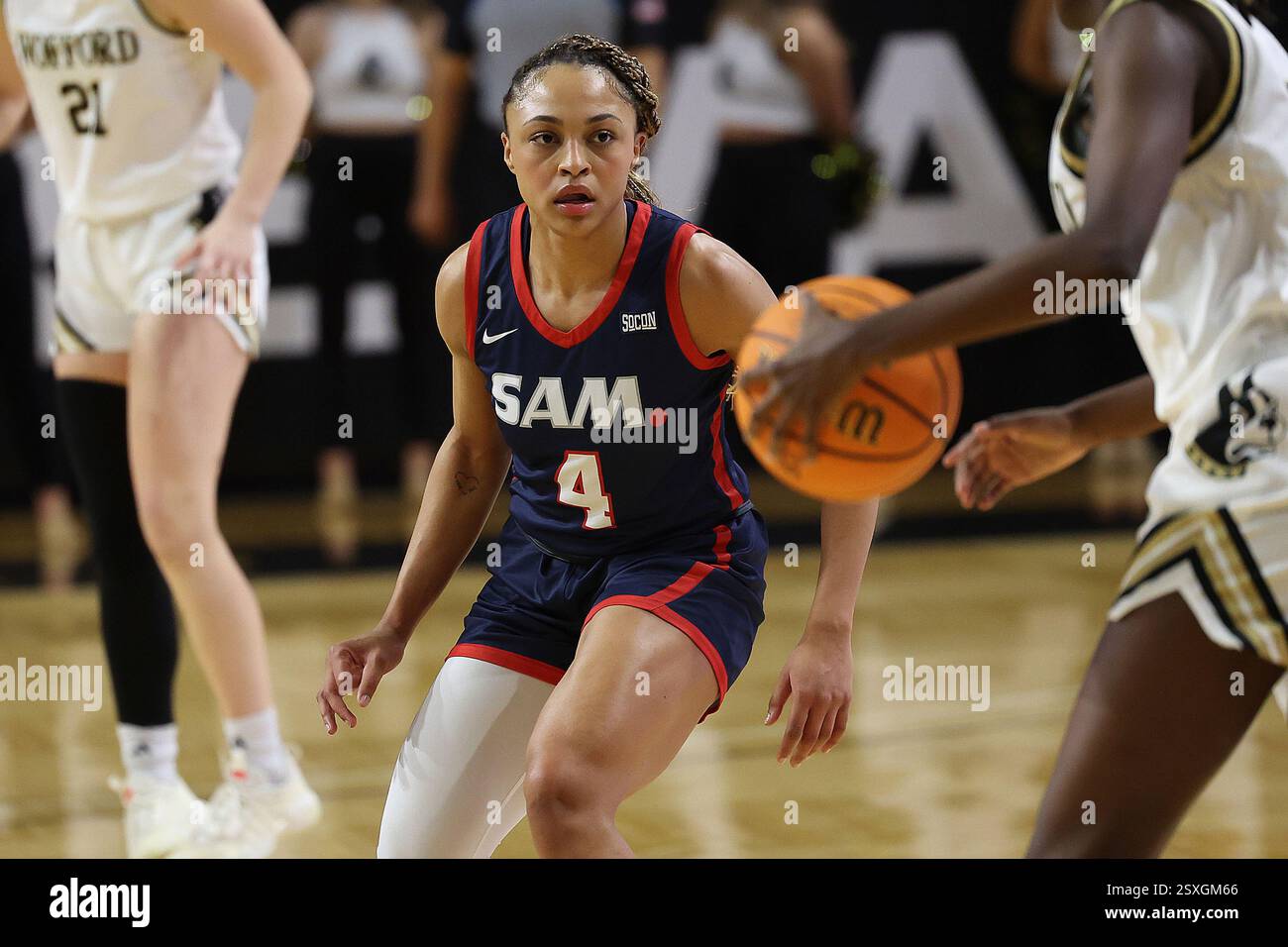 SPARTANBURG, SC - FEBRUARY 20: Samford Bulldogs guard Kennedy Langham ...