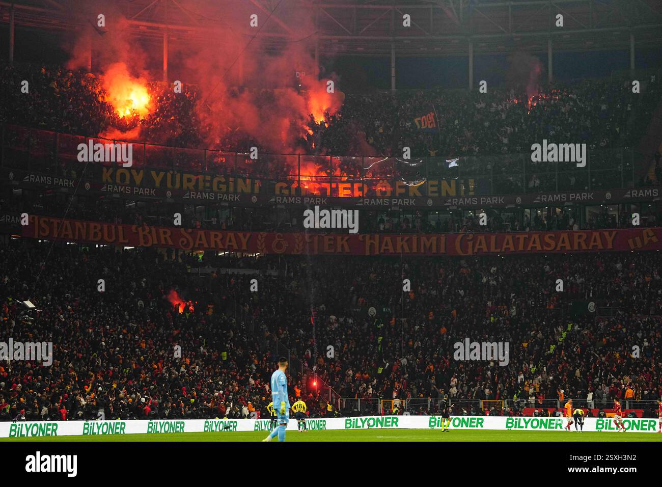 Rams Park, Istanbul, Turkey. 24th Feb, 2025. Galatasaray vs Fenerbahce ...