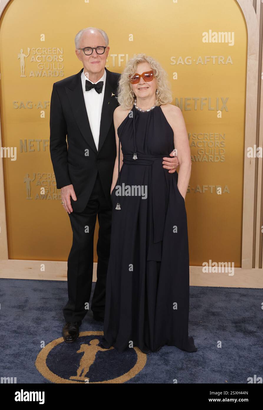 John Lithgow attends the 31st Annual Screen Actors Guild Awards at ...