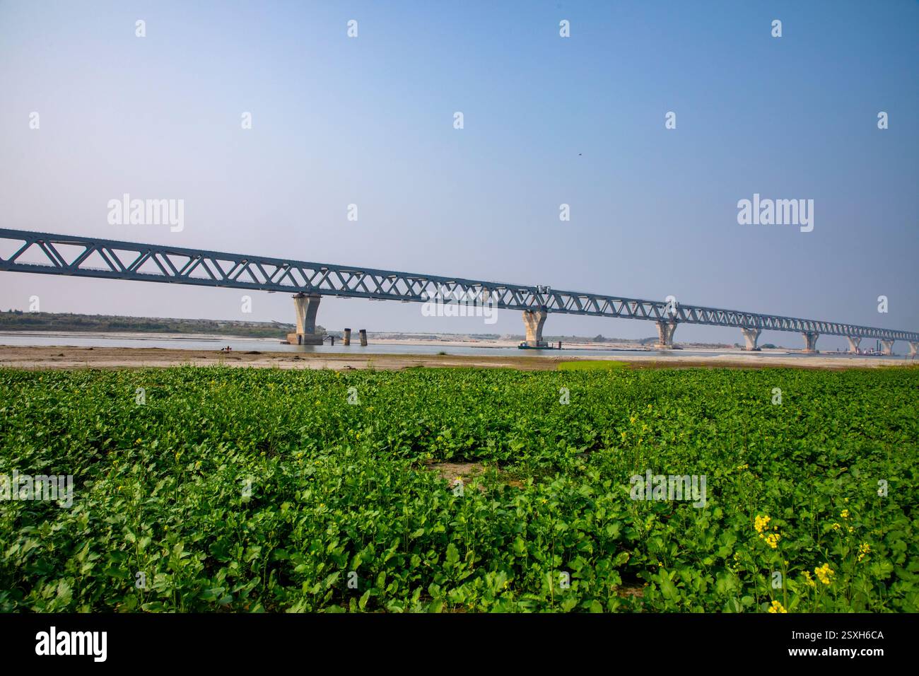 The under-construction Padma Multipurpose Bridge spanning the Padma ...