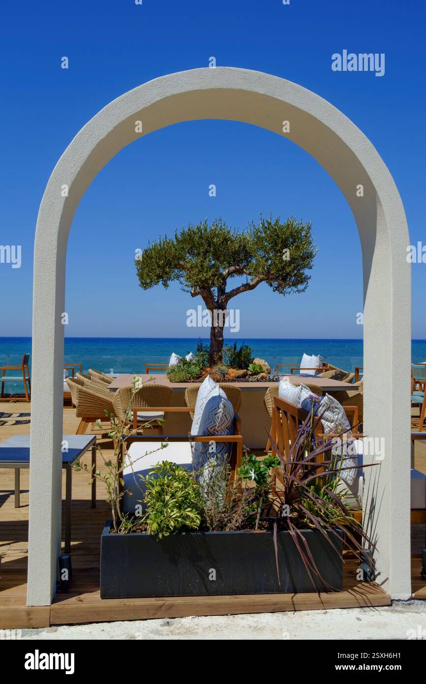 Island restaurant, Gouves, Crete, Greece Stock Photo - Alamy