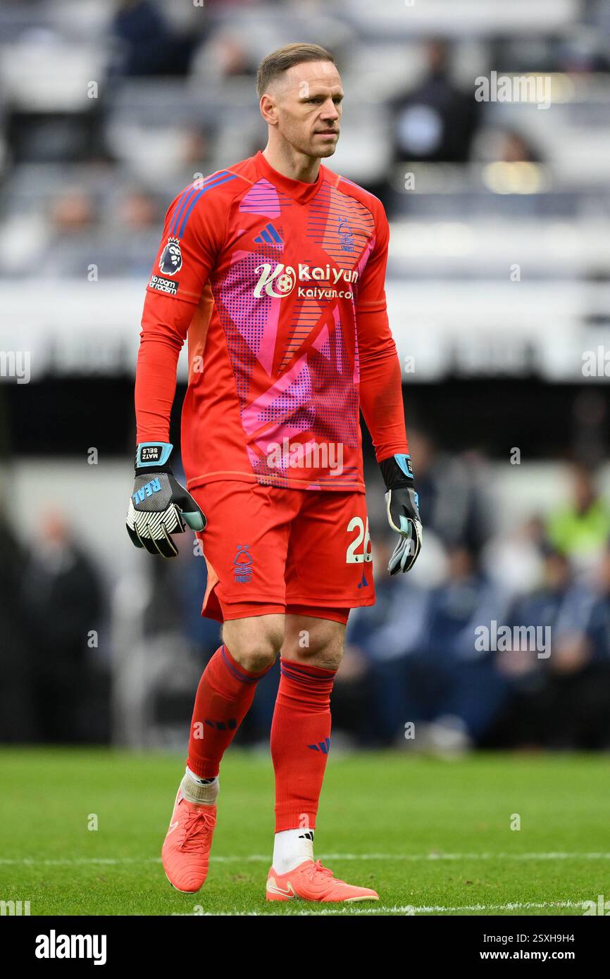 Matz Sels, Nottingham Forest goalkeeper during the Premier League match ...