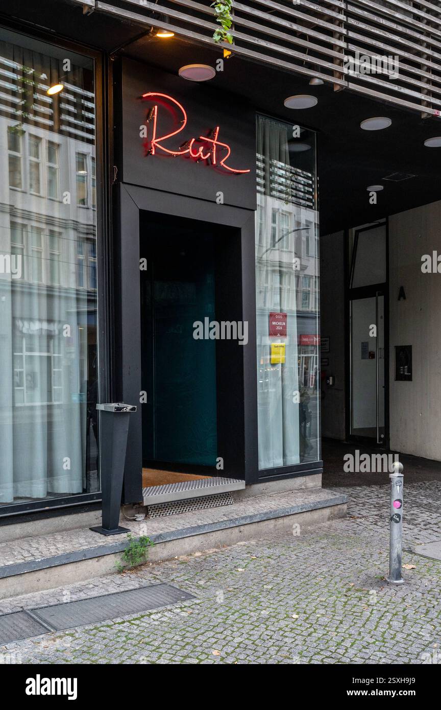 Die Weinbar Rutz in Berlin Mitte Berlin Berlin Deutschland *** The wine ...