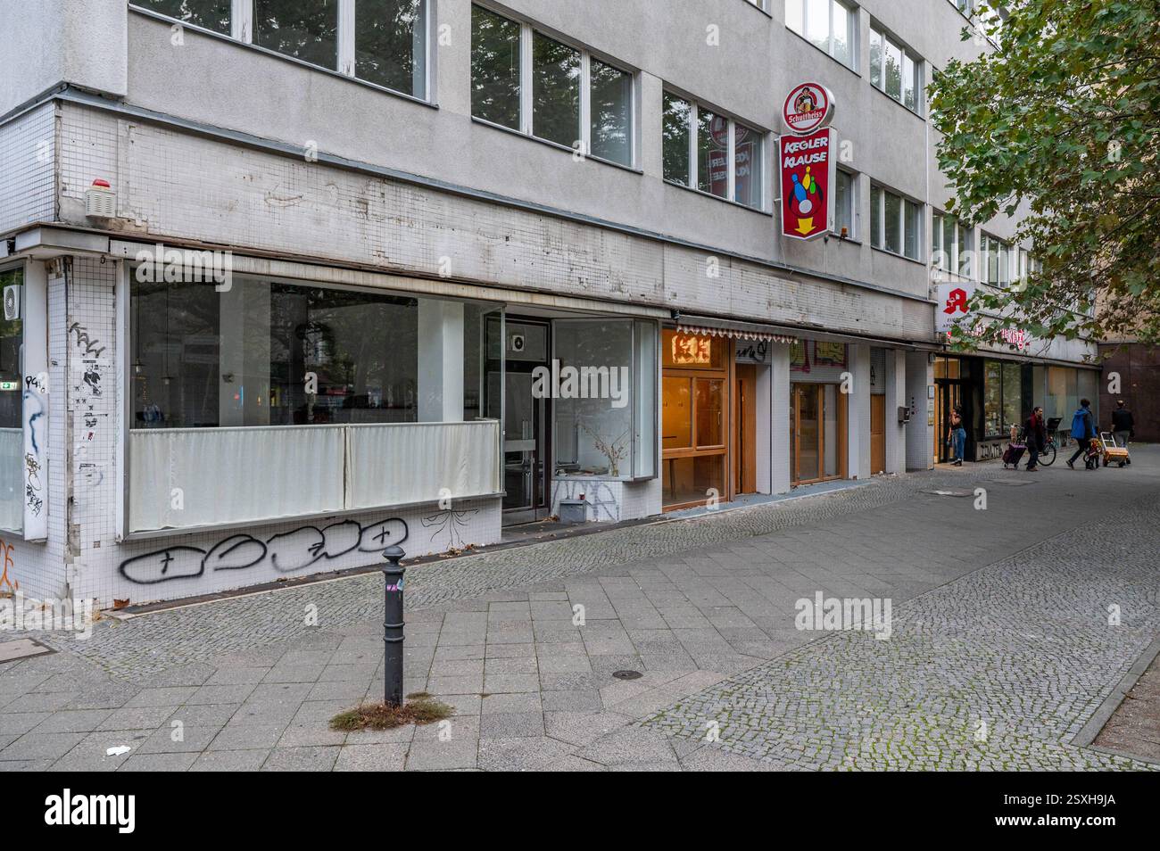 Das Restaurant/ die Weinbar Julius in Berlin MItte Berlin Berlin ...