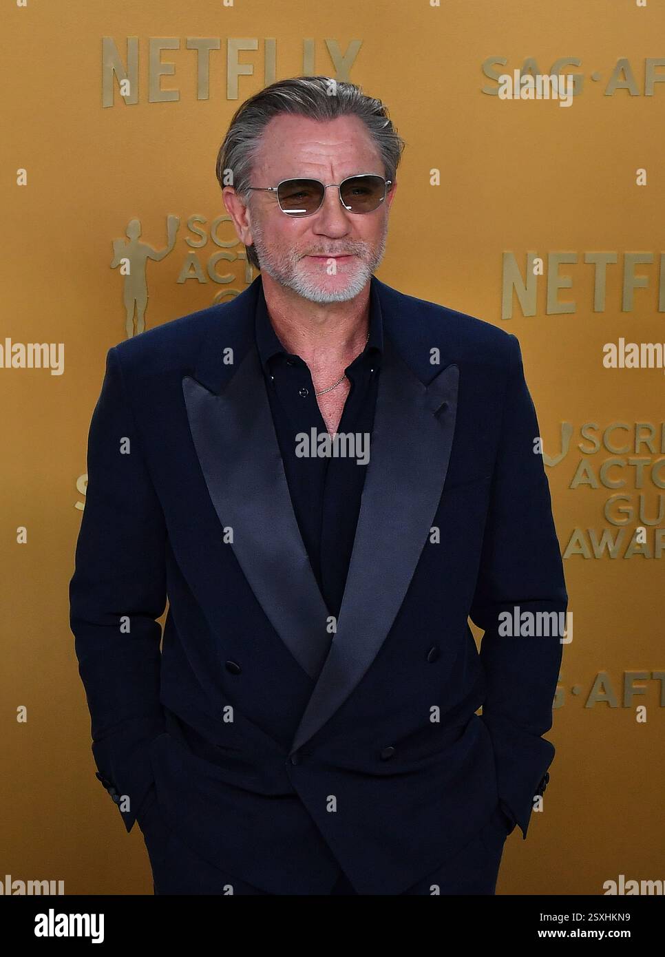 Daniel Craig attends the 31st Annual Screen Actors Guild Awards at ...
