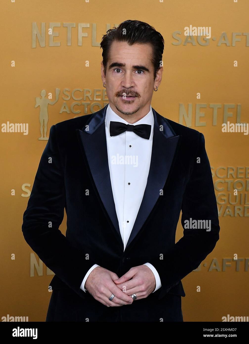 Colin Farrell attends the 31st Annual Screen Actors Guild Awards at ...