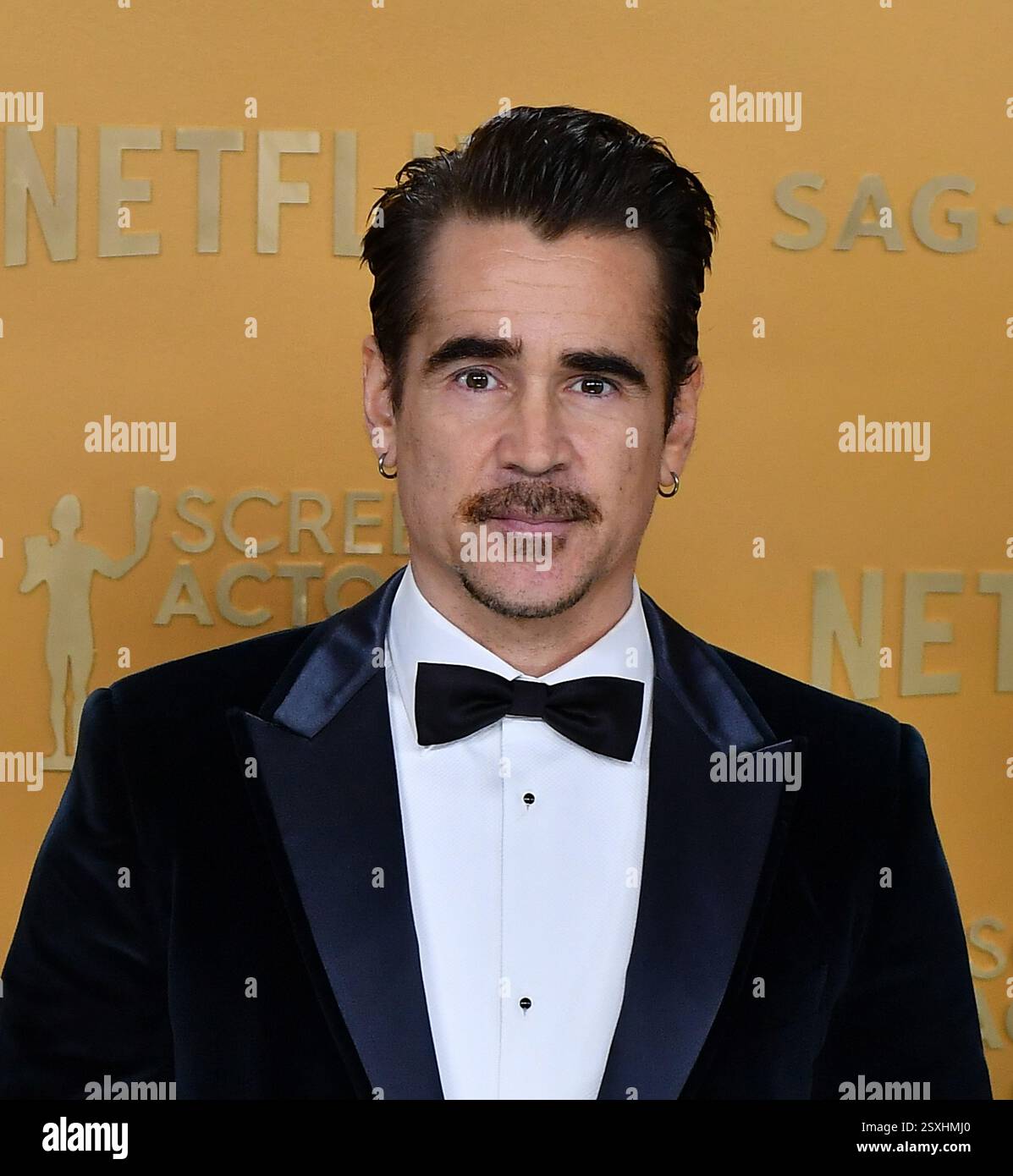 Colin Farrell attends the 31st Annual Screen Actors Guild Awards at ...