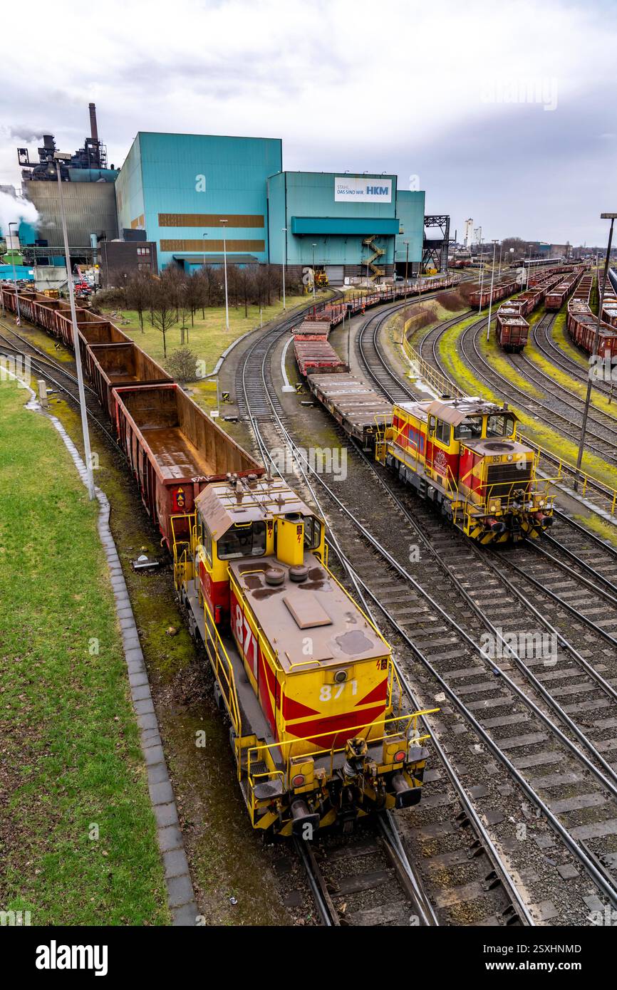 Hüttenwerke Krupp-Mannesmann, HKM in Duisburg, Hallen des Blasstahlwerk ...
