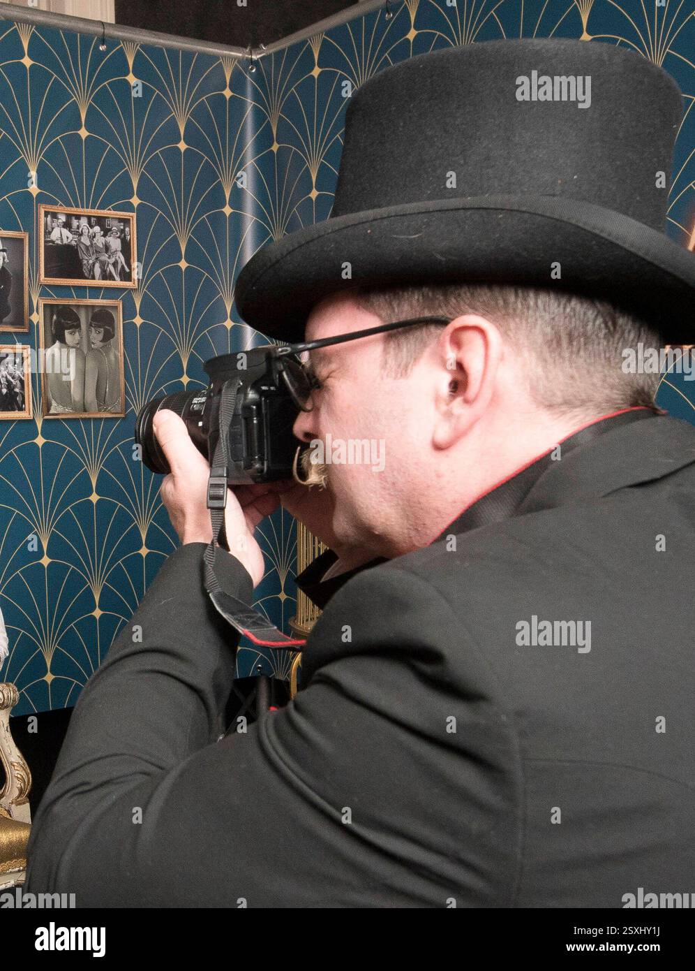 photography as a hobby, taking pictures as a leisure activity ...