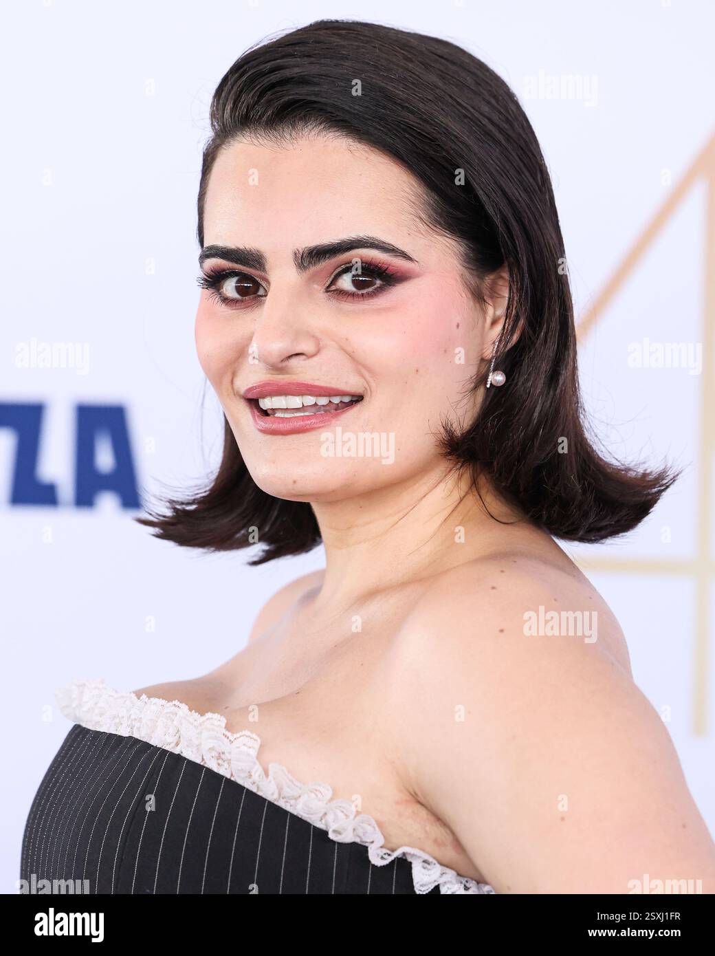 SANTA MONICA, LOS ANGELES, CALIFORNIA, USA - FEBRUARY 22: Nava Mau ...