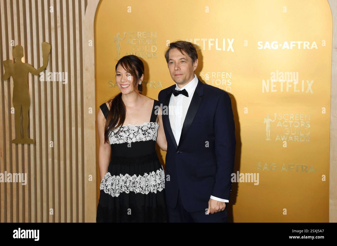 LOS ANGELES, CALIFORNIA - FEBRUARY 23: (L-R) Samantha Quan and Sean ...