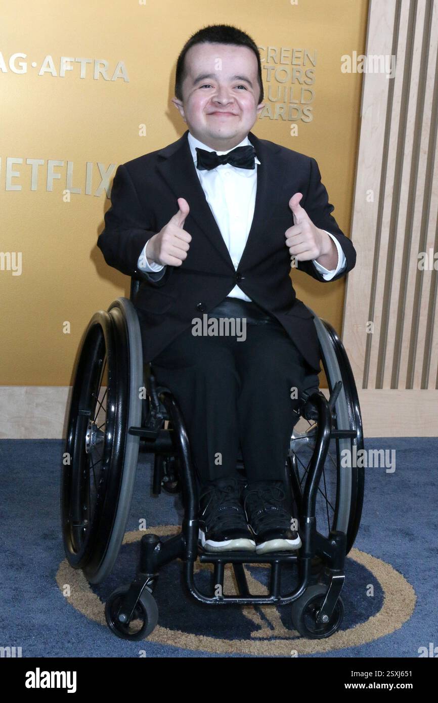 February 24, 2025, Los Angeles, Ca, USA: LOS ANGELES - FEB 23: Alec ...