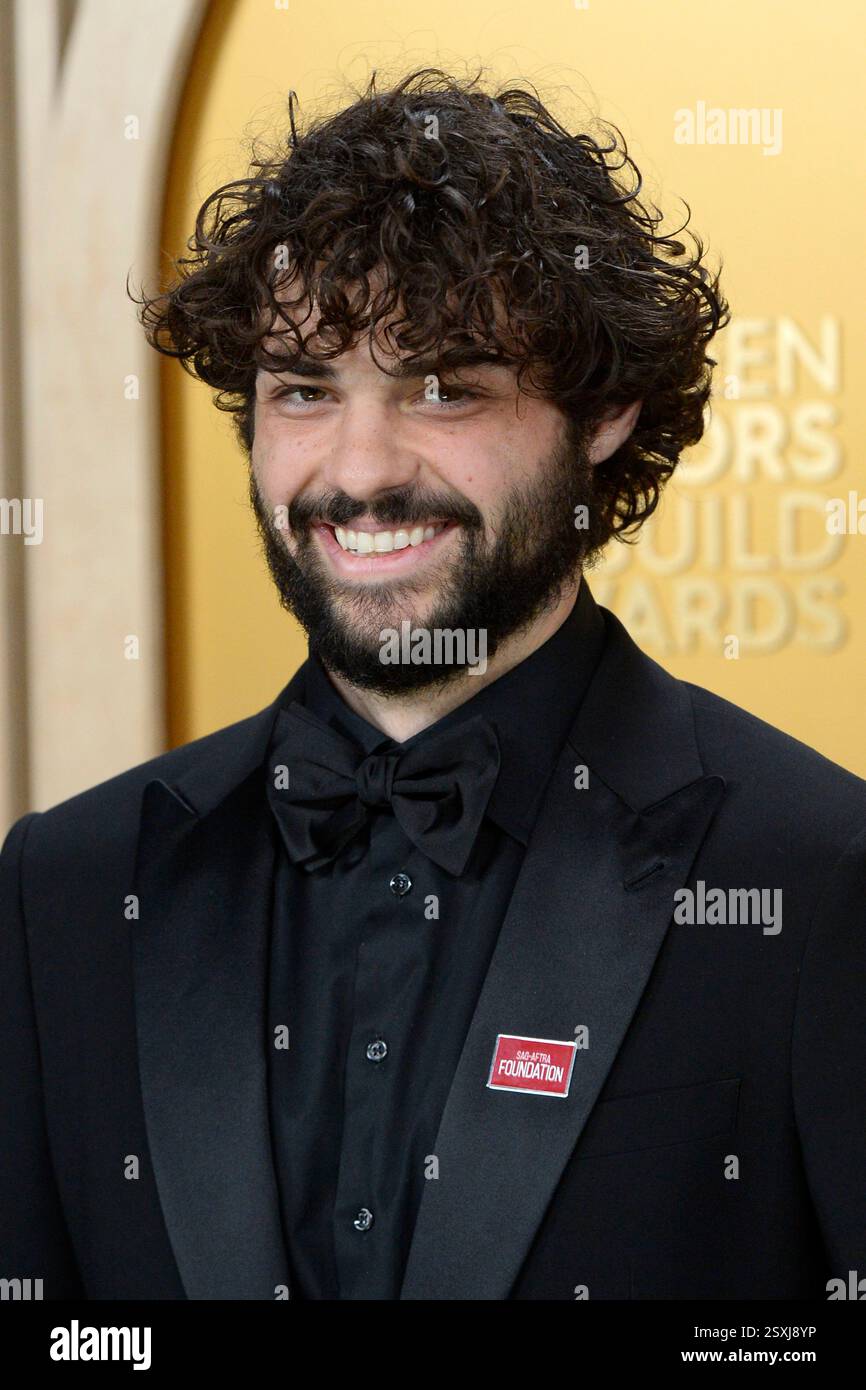Noah Centineo bei der Verleihung der 31. Screen Actors Guild Awards ...