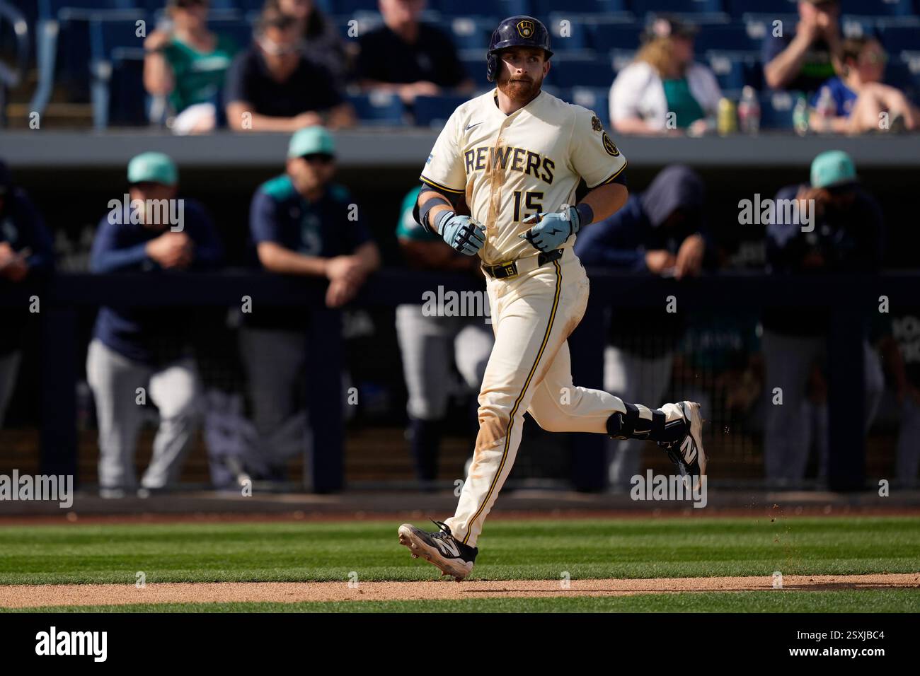 Milwaukee Brewers' Oliver Dunn rounds the bases after hitting a solo ...