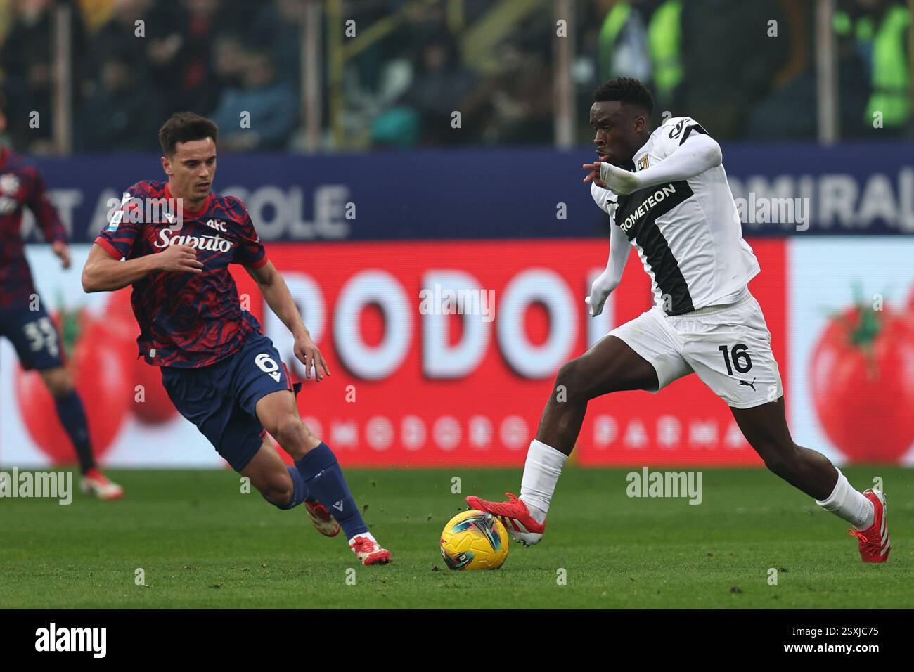 Mandela Keita (Parma)Nikola Moro (Bologna) ; during the Italian "Serie ...
