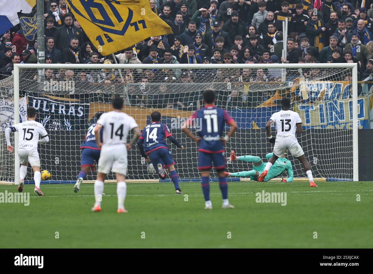 Ange-Yoan Bonny (Parma)Federico Ravaglia (Bologna) ; he scored the ...