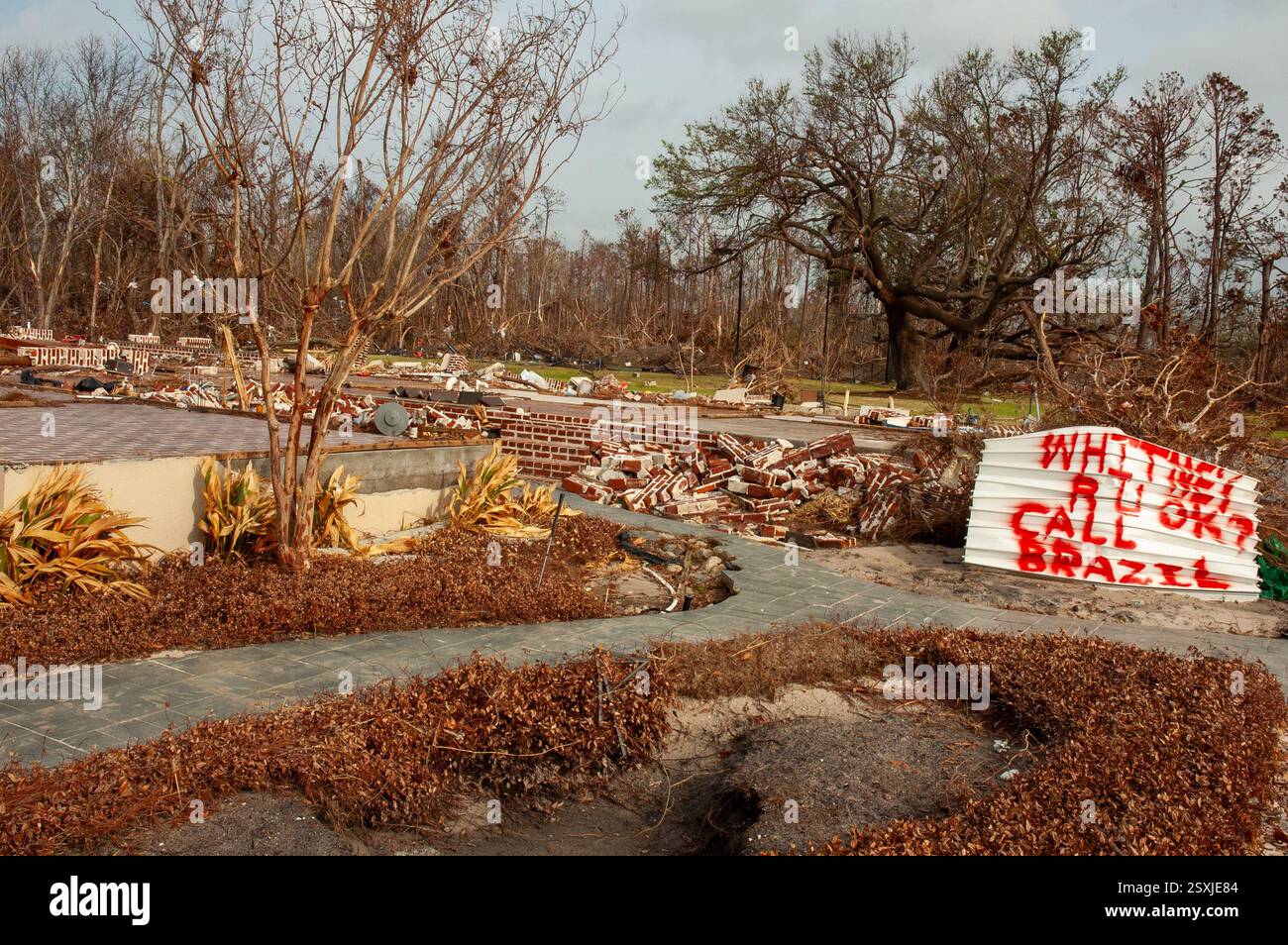 Hurricane Katrina Aftermath Stock Photo - Alamy