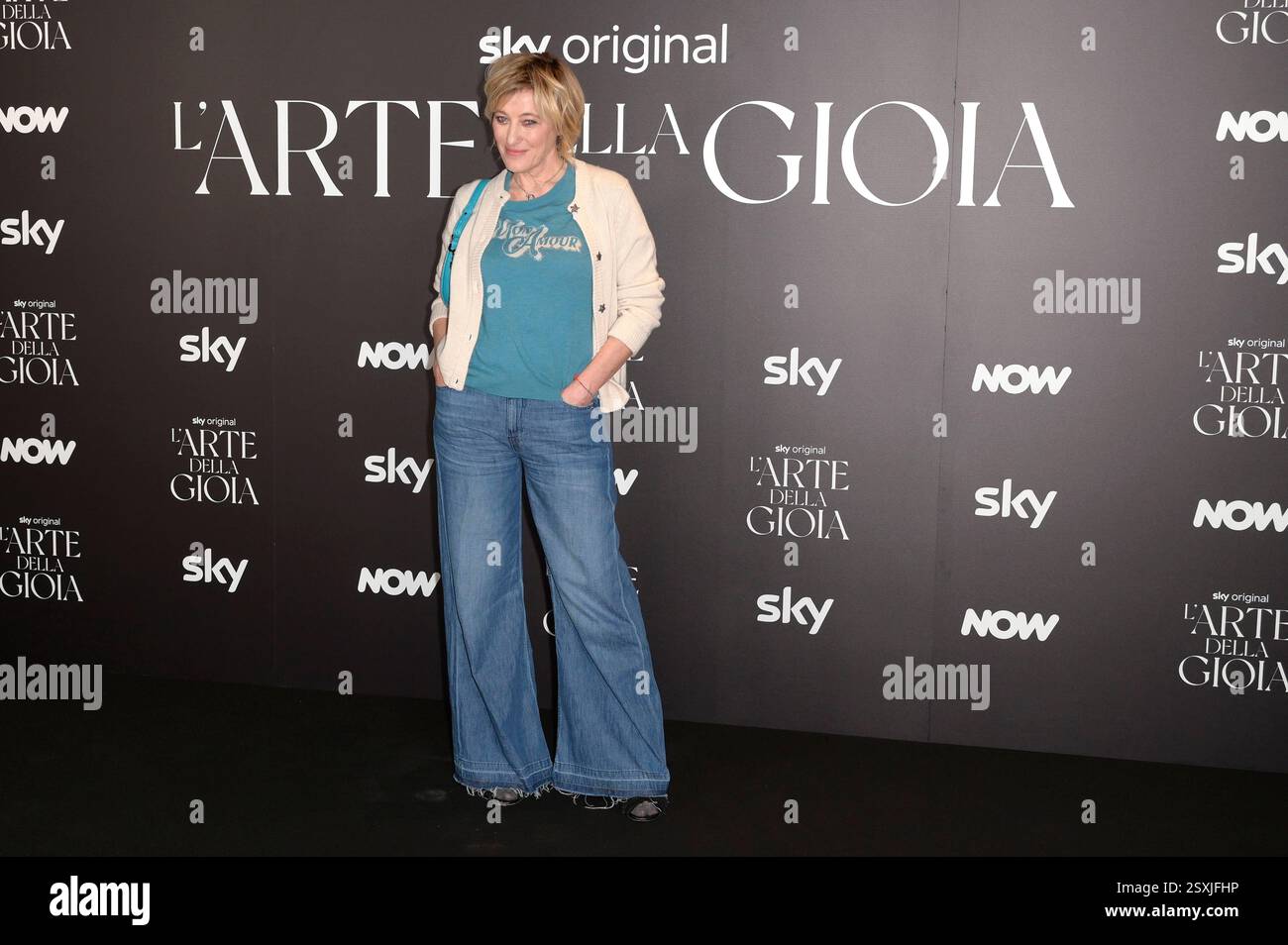 Valeria Bruni Tedeschi beim Photocall zur Sky Serie 'L'Arte della gioia ...