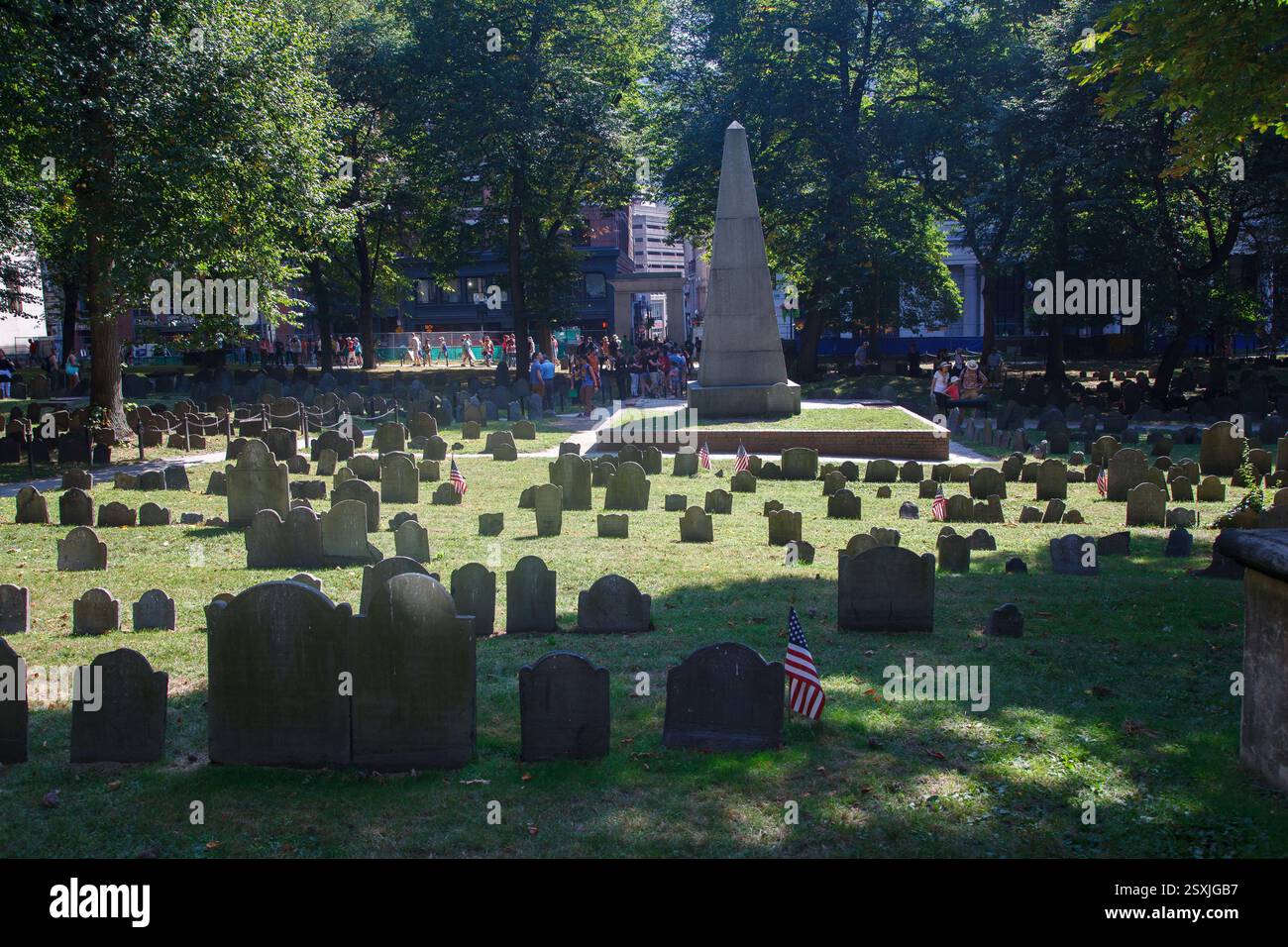 The HIstorical Granary Burying Ground where the founding fathers are ...