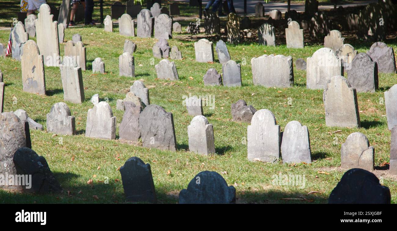 The HIstorical Granary Burying Ground where the founding fathers are ...