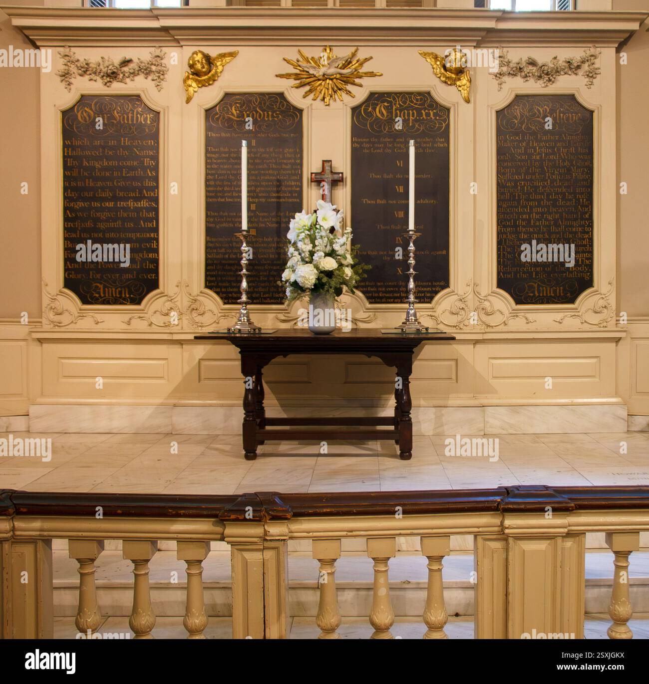 The altar of the historical Kings chapel national historical landmark ...
