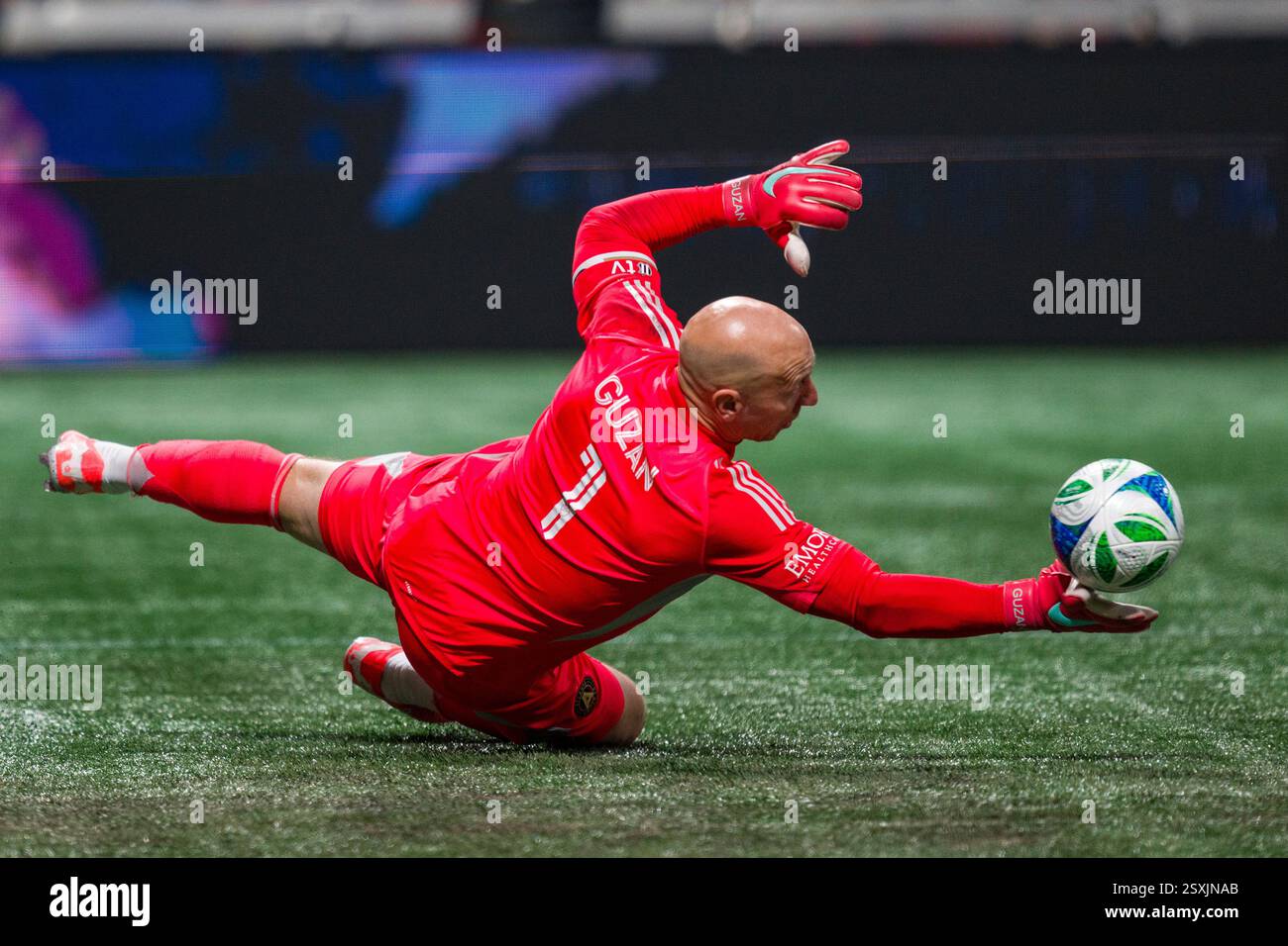 Atlanta United goalkeeper Brad Guzan (1) makes a save during the second ...