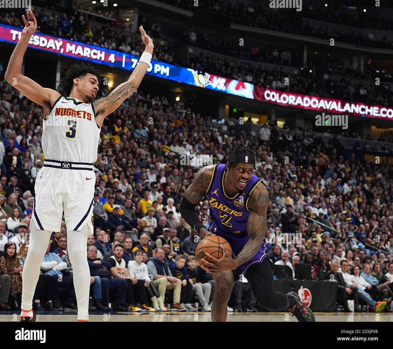 Los Angeles Lakers forward Jarred Vanderbilt (2) and Denver Nuggets ...