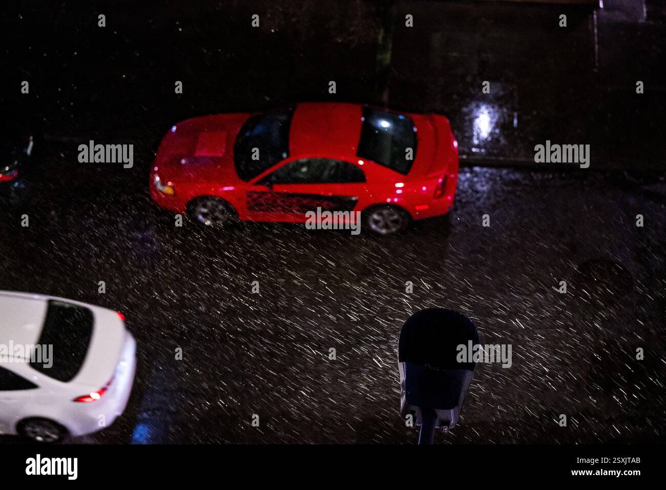 Seattle, USA. 24th Feb 2025. Seattle braces for high wind and rain ...