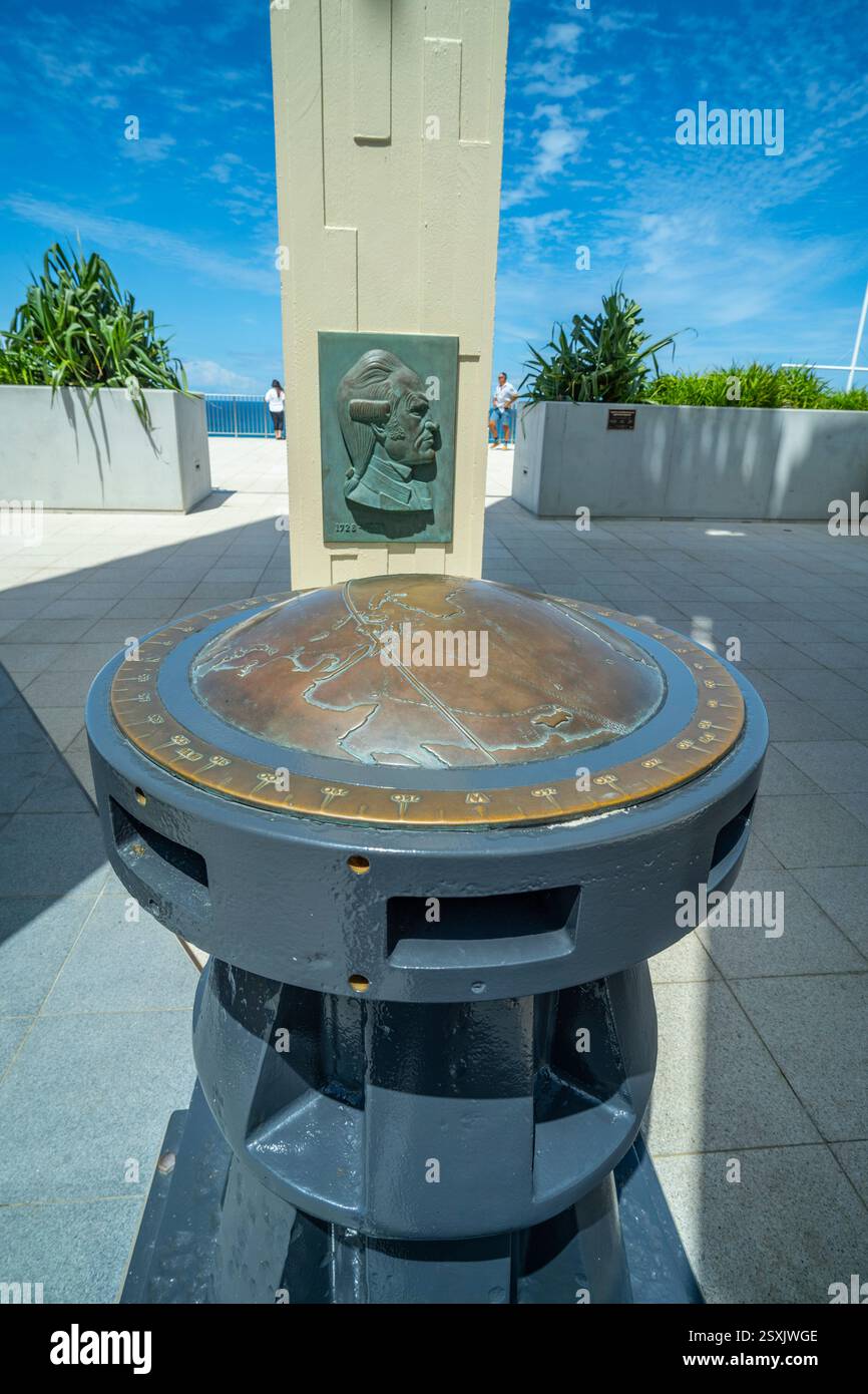 Captain Cook Memorial and Lighthouse The monument and lighthouse built ...