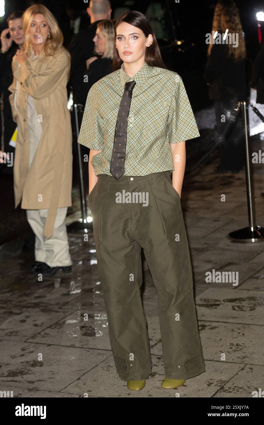 London, UK. 24 Feb, 2025. Pictured: Sienna Spiro attends Burberry's ...